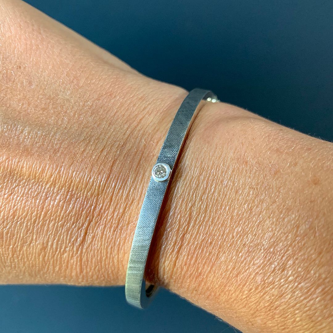 Rene Escobar - Junia Diamond Bangle in Sterling Silver – The Clay Pot